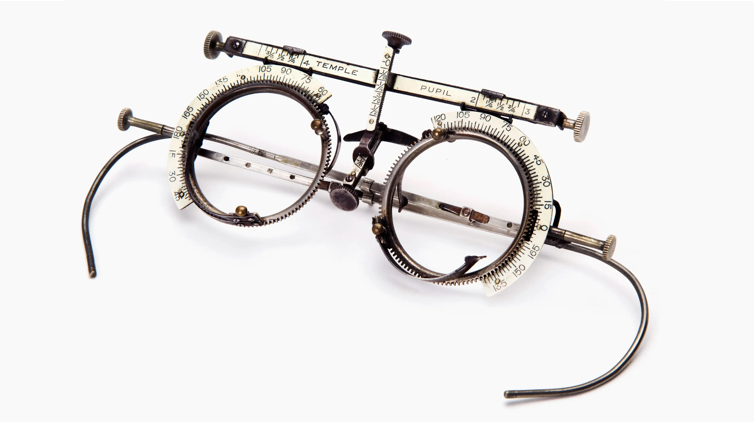 7 Interesting Facts about the History of Glasses – Mission Creek Optometry